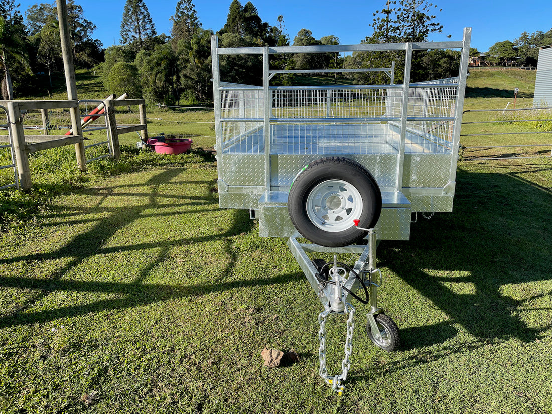 OZZI Tipper Trailers | 3 Way Hydraulic Tippers In Multiple Sizes | QLD ...