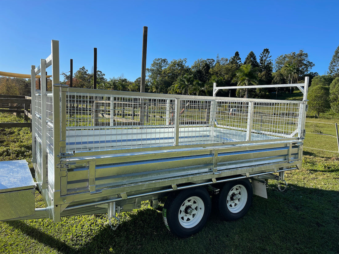 OZZI Tipper Trailers | 3 Way Hydraulic Tippers In Multiple Sizes | QLD ...
