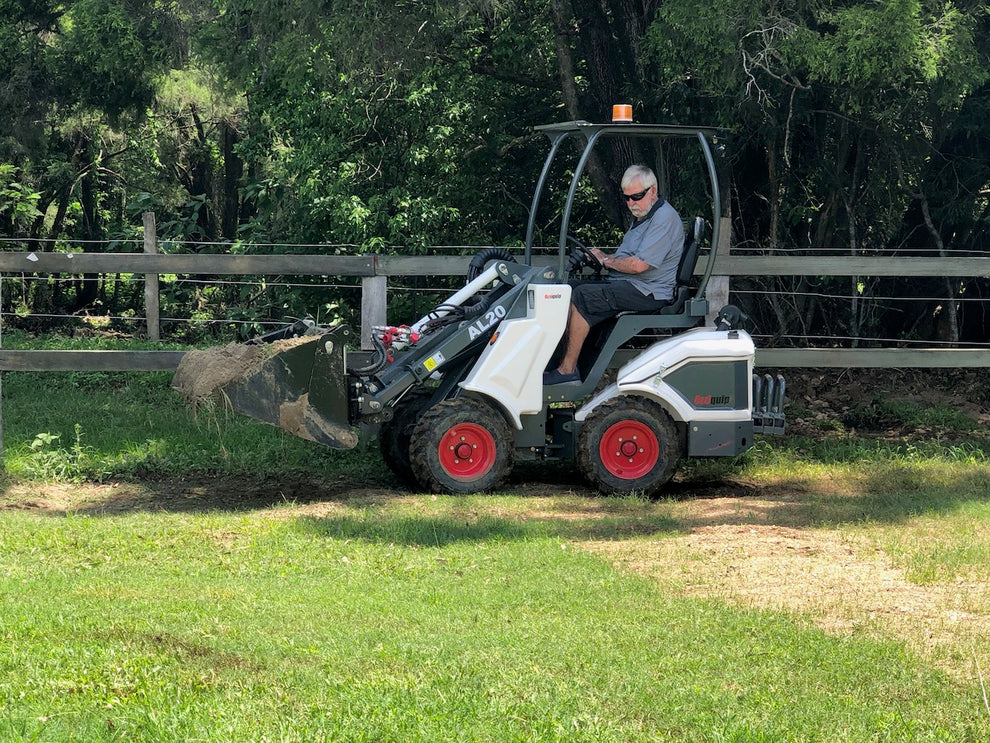 Ozziquip AL20 Mini Articulated Wheel Loader – Machinery Direct